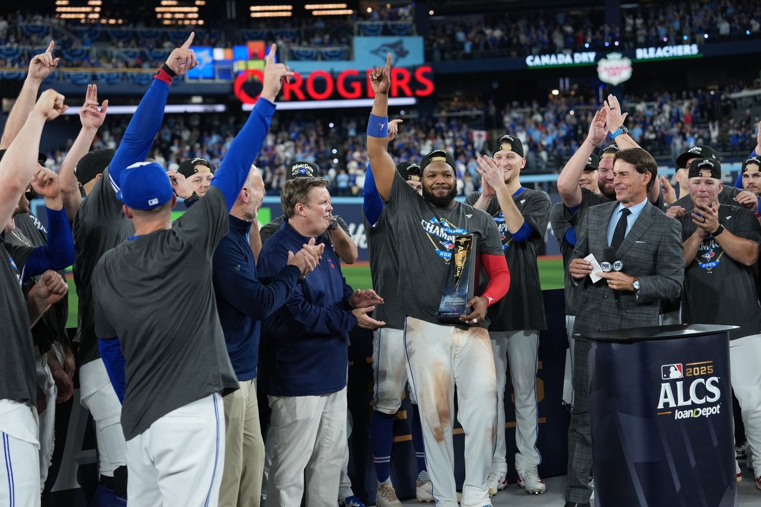 Report: Blue Jays Made "Over $100 Million" in Revenue During Postseason ...